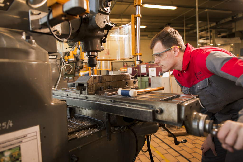 Mechanische Technieken - Mechanische vormgevingstechnieken | Provil